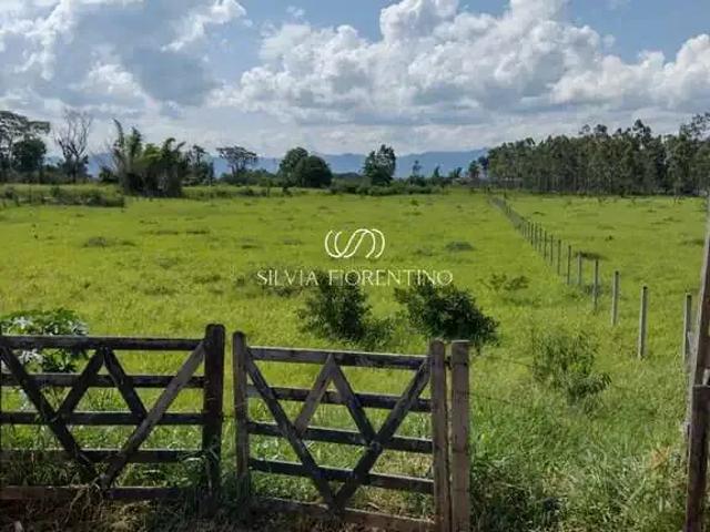 Terreno / Lote para Venda em Taubaté/SP Parque Senhor do Bonfim