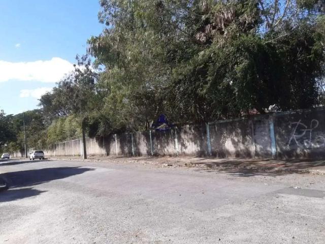 Terreno / Lote para Venda em Taubaté/SP Parque Senhor do Bonfim