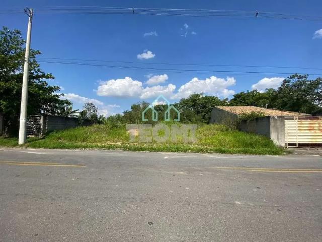 Terreno / Lote para Venda em Taubaté/SP Pinhão
