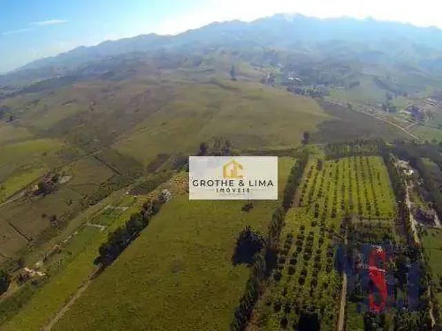 Terreno / Lote para Venda em Taubaté/SP Pinheirinho