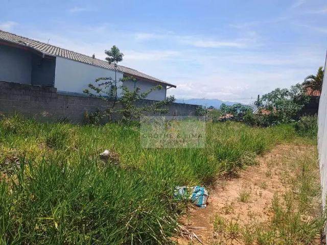 Terreno / Lote para Venda em Taubaté/SP Piracangaguá