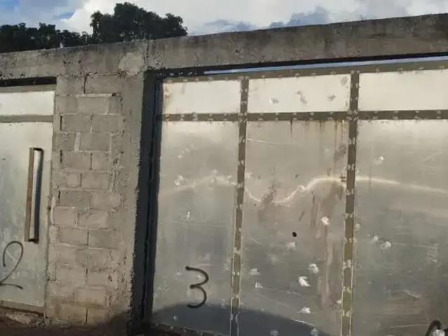 Terreno / Lote para Venda em Taubaté/SP Piracangaguá