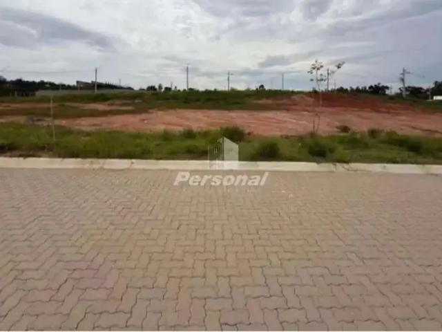 Terreno / Lote para Venda em Taubaté/SP Piracangaguá