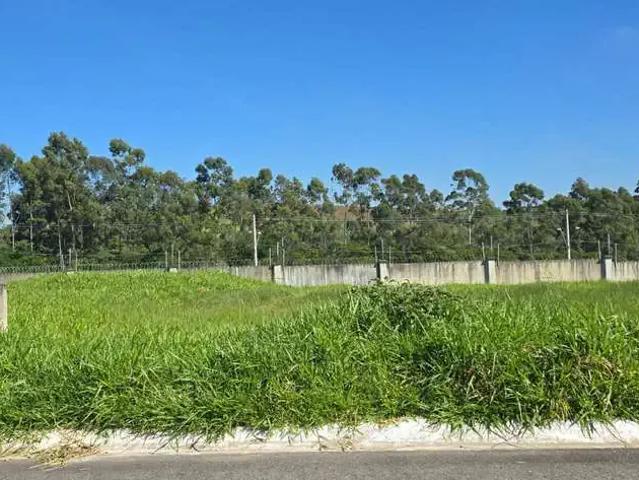 Terreno / Lote para Venda em Taubaté/SP Vale dos Cristais