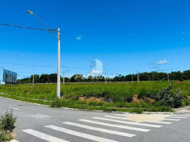 Terreno / Lote para Venda em Taubaté/SP Vale dos Cristais