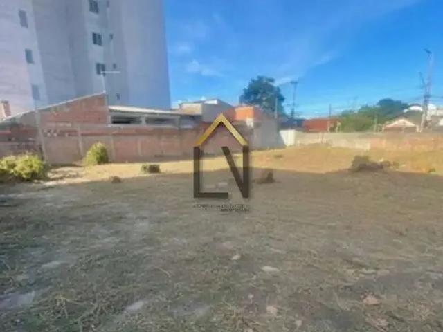 Terreno / Lote para Venda em Taubaté/SP Vila Aparecida