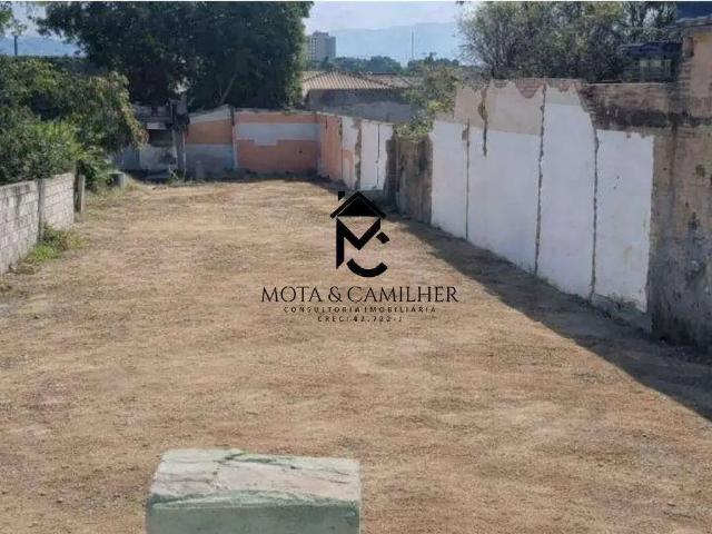 Terreno / Lote para Venda em Taubaté/SP Vila São José