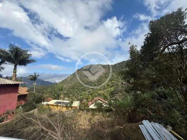 Terreno / Lote para Venda em Teresópolis/RJ Cascata dos Amores