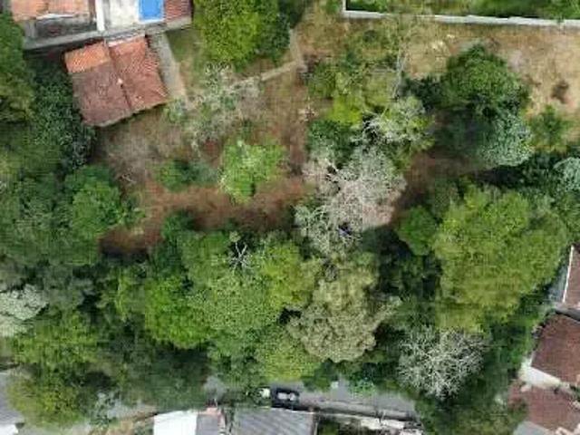 Terreno / Lote para Venda em Teresópolis/RJ Iucas