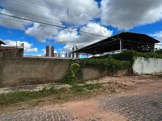 Terreno / Lote para Venda em Teresina/PI Horto