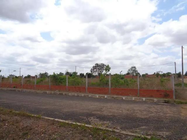 Terreno / Lote para Venda em Teresina/PI Santa Maria