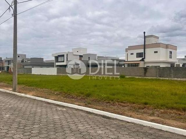 Terreno / Lote para Venda em Tijucas/SC Universitário
