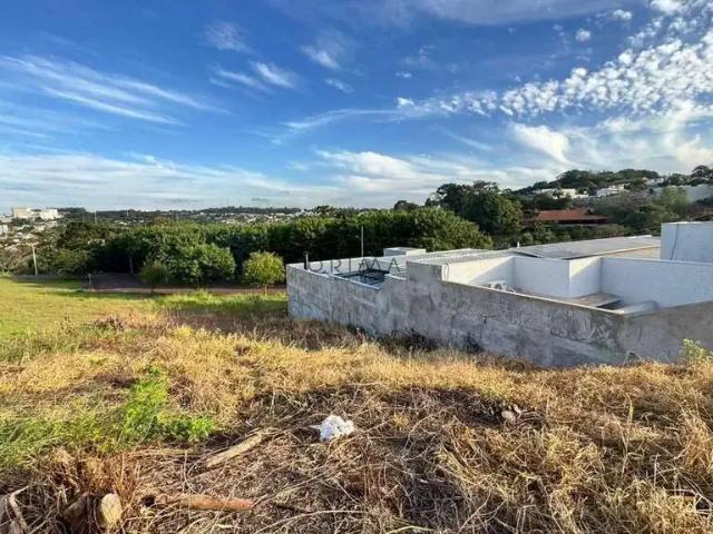 Terreno / Lote para Venda em Toledo/PR Centro