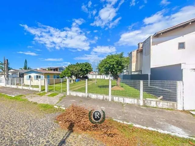Terreno / Lote para Venda em Torres/RS Centro