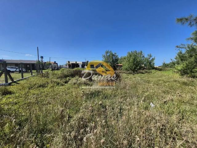 Terreno / Lote para Venda em Tramandaí/RS Balneário Tiarajú