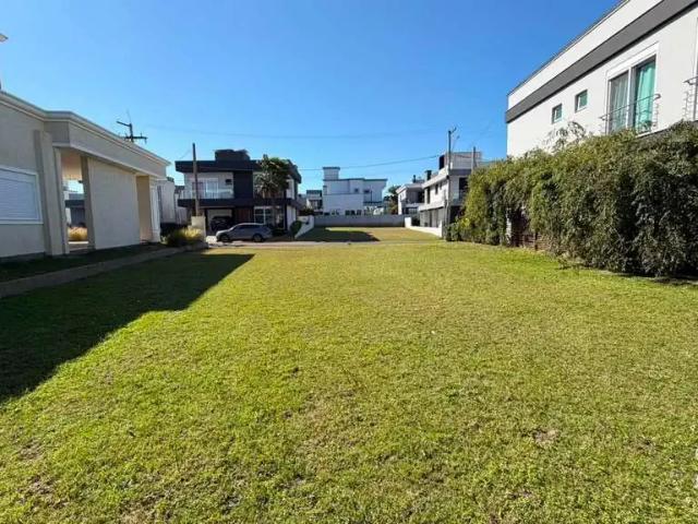 Terreno / Lote para Venda em Tramandaí/RS Cruzeiro do Sul