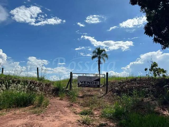 Terreno / Lote para Venda em Três Fronteiras/SP Corrego do Marruco