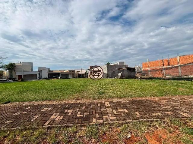 Terreno / Lote para Venda em Três Lagoas/MS Parque das Mangueiras