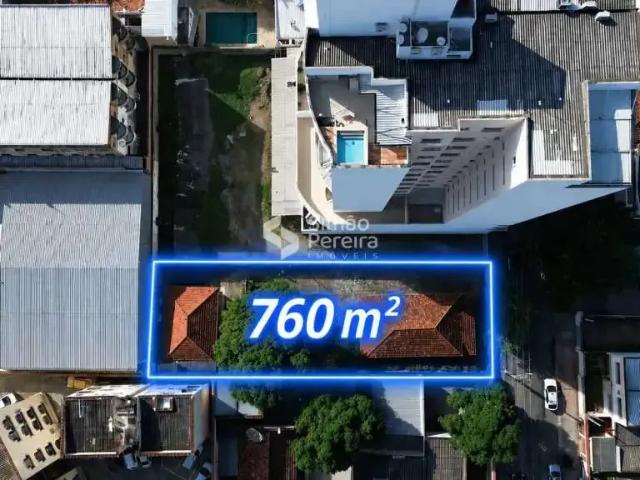 Terreno / Lote para Venda em Três Rios/RJ Centro