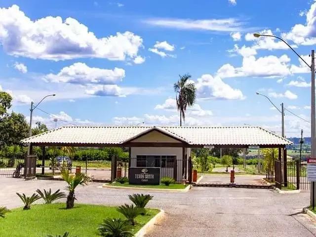Terreno / Lote para Venda em Trindade/GO Área Rural de Trindade