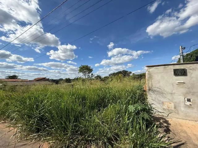 Terreno / Lote para Venda em Trindade/GO Residencial Melk