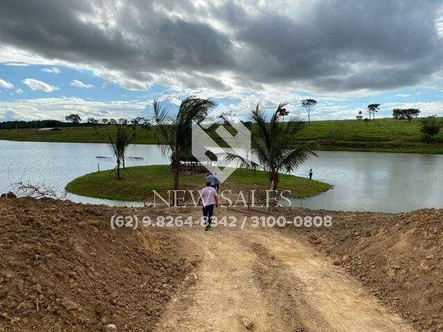 Terreno / Lote para Venda em Trindade/GO Residencial Alto do Cerrado I