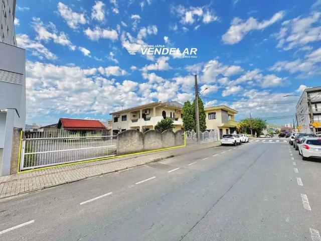 Terreno / Lote para Venda em Tubarão/SC Humaitá