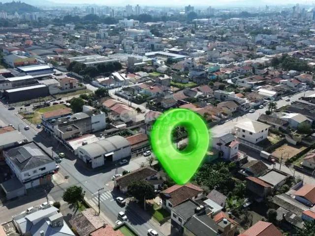Terreno / Lote para Venda em Tubarão/SC Oficinas