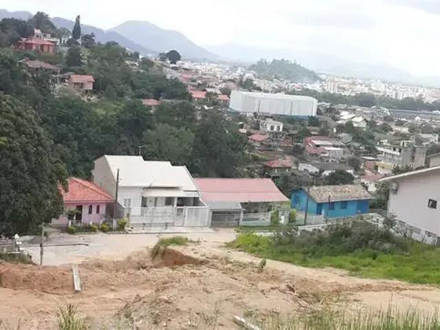 Terreno / Lote para Venda em Tubarão/SC Oficinas