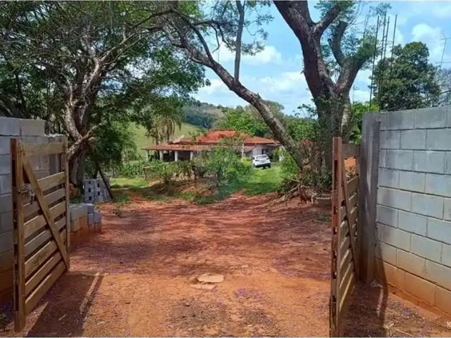 Terreno / Lote para Venda em Tuiuti/SP Centro