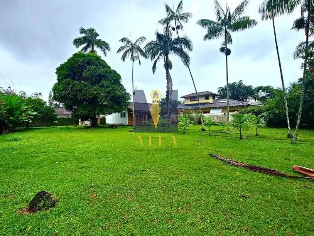 Terreno / Lote para Venda em Ubatuba/SP Enseada