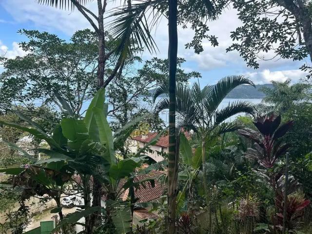 Terreno / Lote para Venda em Ubatuba/SP Enseada
