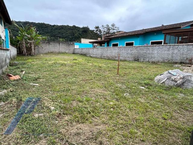 Terreno / Lote para Venda em Ubatuba/SP Maranduba