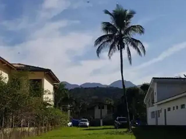 Terreno / Lote para Venda em Ubatuba/SP Horto Florestal