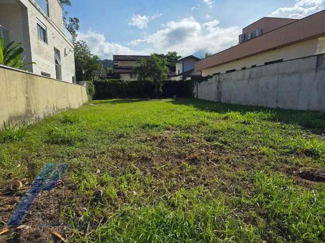Terreno / Lote para Venda em Ubatuba/SP Maranduba