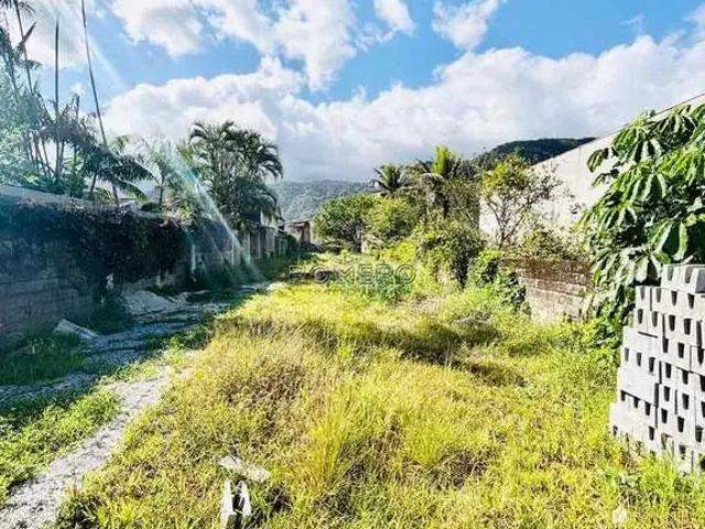 Terreno / Lote para Venda em Ubatuba/SP Sapé