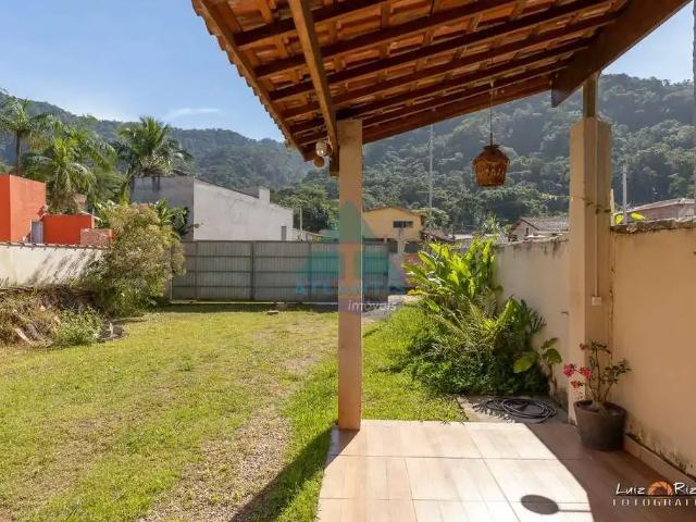 Terreno / Lote para Venda em Ubatuba/SP Sapé