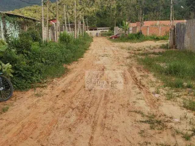 Terreno / Lote para Venda em Ubatuba/SP Pedreira