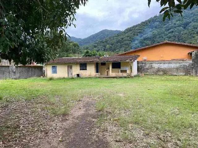 Terreno / Lote para Venda em Ubatuba/SP Pereque Mirim