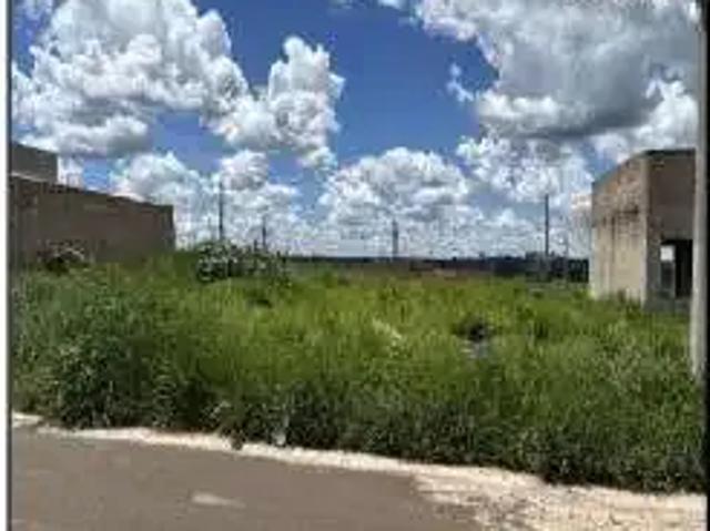 Terreno / Lote para Venda em Uberaba/MG Olinda
