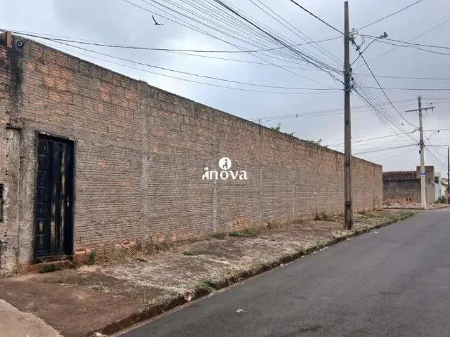 Terreno / Lote para Venda em Uberaba/MG Lourdes