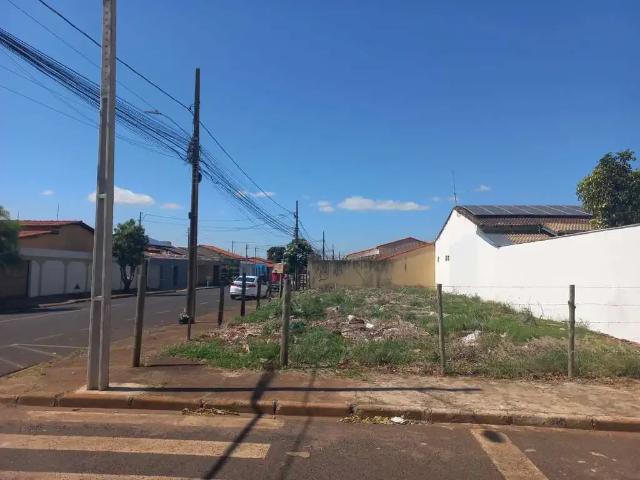 Terreno / Lote para Venda em Uberlândia/MG Conjunto Segismundo Pereira