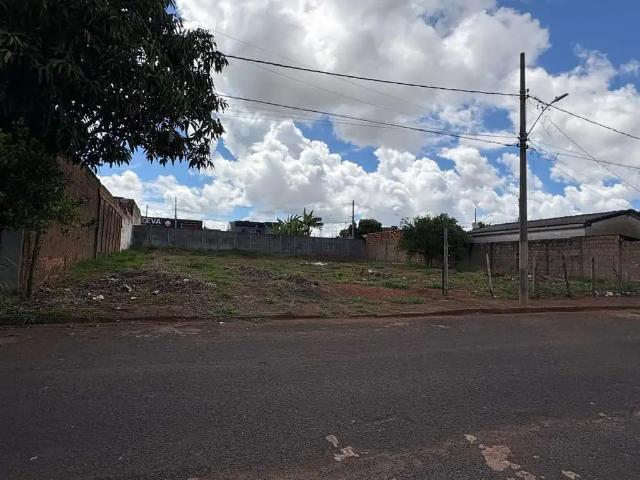 Terreno / Lote para Venda em Uberlândia/MG Aclimação