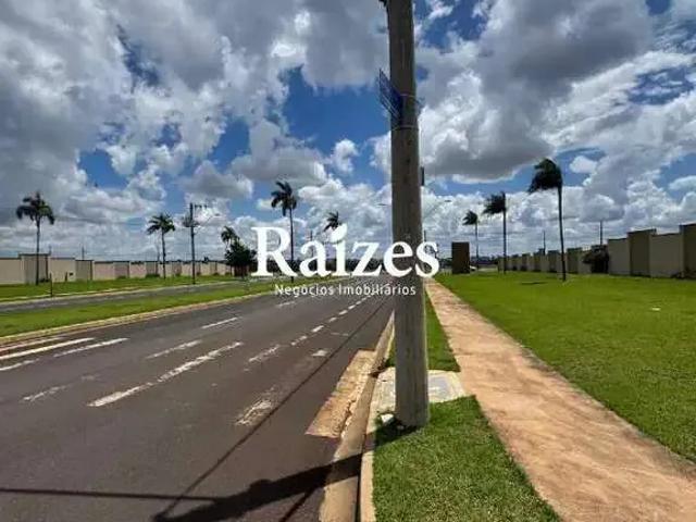 Terreno / Lote para Venda em Uberlândia/MG Grand Ville