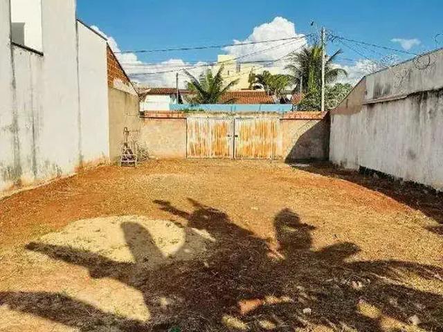 Terreno / Lote para Venda em Uberlândia/MG Jardim Brasília