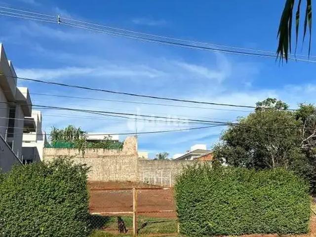 Terreno / Lote para Venda em Uberlândia/MG Jardim Inconfidência