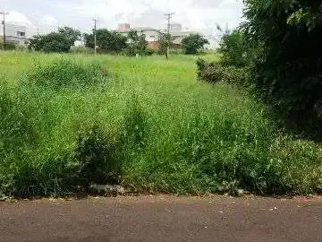 Terreno / Lote para Venda em Uberlândia/MG Jardim Inconfidência