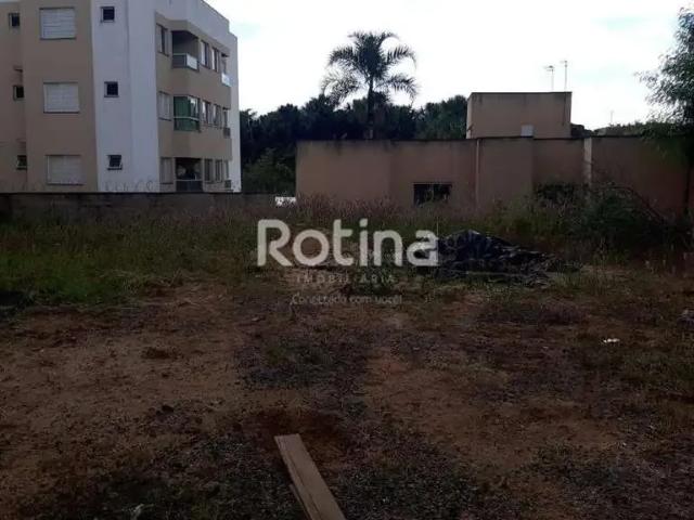 Terreno / Lote para Venda em Uberlândia/MG Jardim Inconfidência