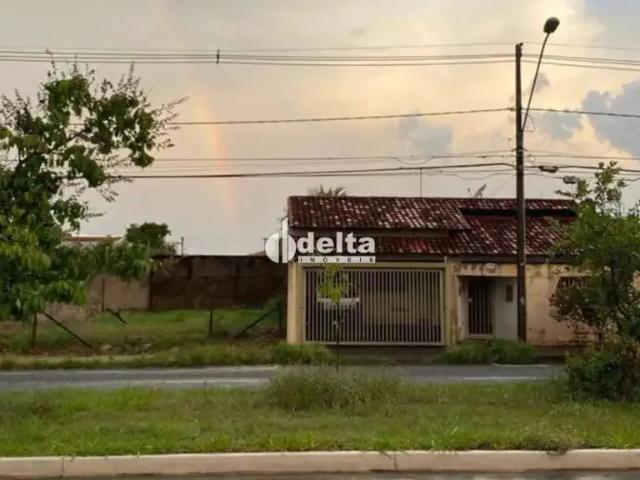 Terreno / Lote para Venda em Uberlândia/MG Jardim Karaíba