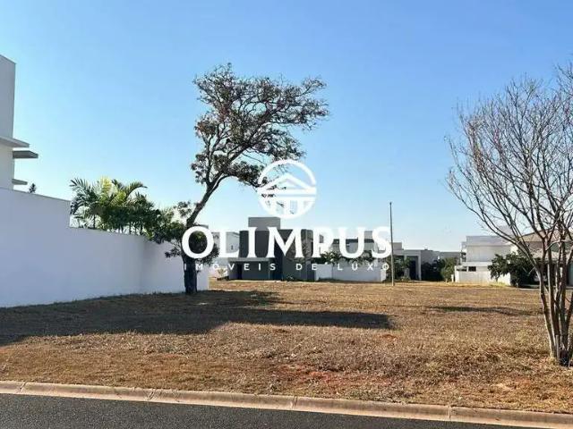 Terreno / Lote para Venda em Uberlândia/MG Jardim Versailles